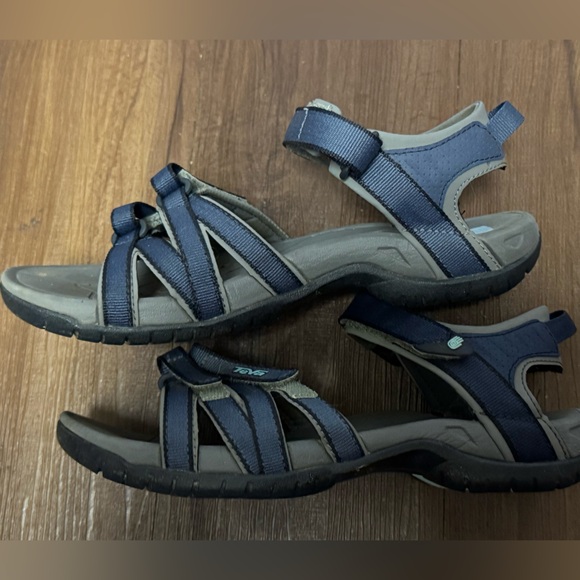 Teva | Shoes | Teva Womens 8 Sandals | Poshmark